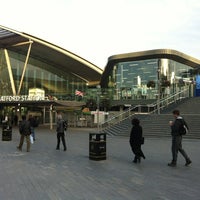 Stratford London Underground and DLR Station - Metro Station in ...