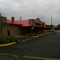 Ker’s WingHouse Bar & Grill - Bloomingdale Ridge - Brandon, FL