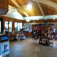 Best Friends Pet Care - Pet Store