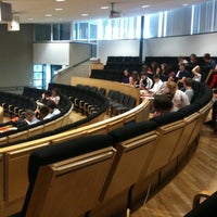 SSE Riga | Stockholm School of Economics - Centrs - Strelnieku iela 4a