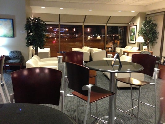 United Club - Dallas, TX - Dallas/Ft. Worth International (DFW ...