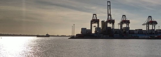 Puerto de Montevideo - Harbor / Marina in Montevideo