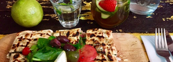 Rustic Pearl - Café