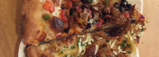 Dimo's Pizza - Bucktown - 61 tips from 1942 visitors