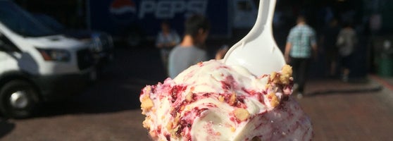 Ellenos Real Greek Yogurt - Pike Place - 60 tips from 1640 visitors