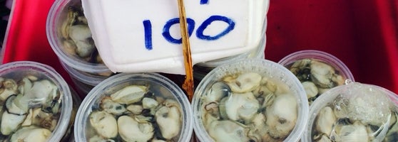 สะพานปลาอ่างศิลา (Ang Sila Fish Market) - 65 tips from 8667 visitors