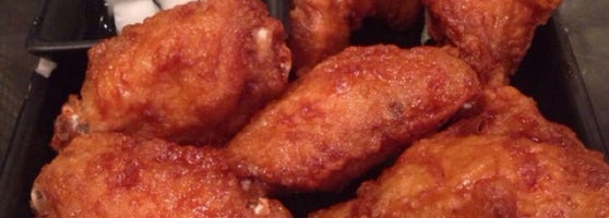 BonChon Chicken (บอนชอน ชิคเก้น) 본촌치킨 - Fried Chicken Joint in Pathum Wan