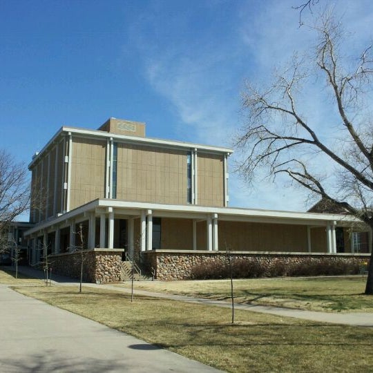 UNC: McKee Hall Of Education - College Academic Building