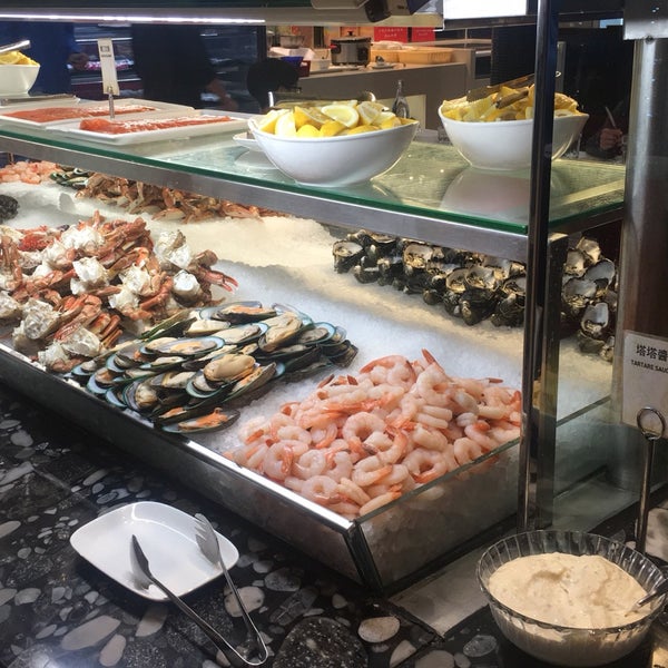 China Bar Signature Asian Buffet - 14 tips from 864 visitors