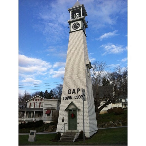 Gap Town Clock - Historic Site