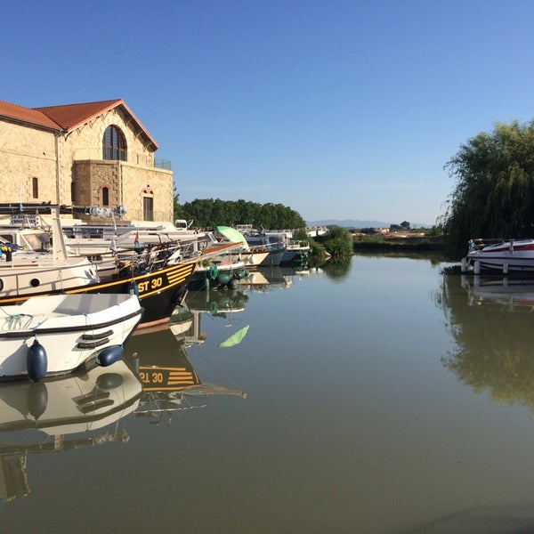Port De Colombiers - Harbor / Marina