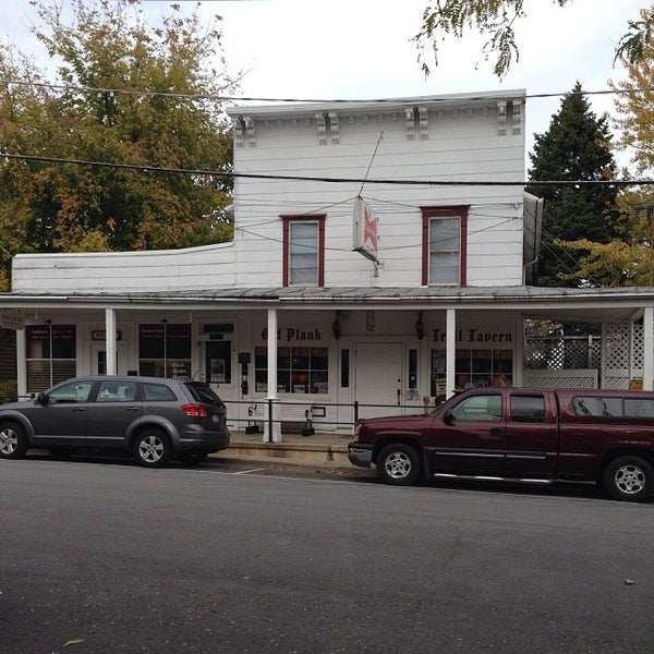 Old Plank Trail Tavern - Bar