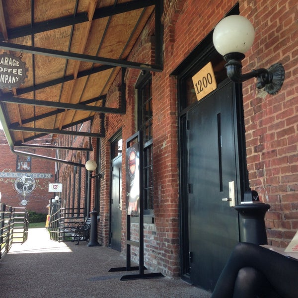 Garage Coffee Company - Coffee Shop