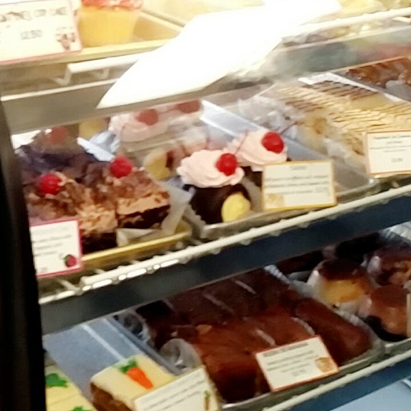 Salvadorean Bakery and Restaurant Inc. - 19 tips from 416 visitors