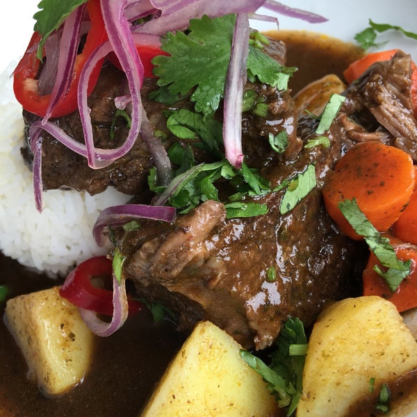 Limon Rotisserie - Peruvian Restaurant in Burlingame