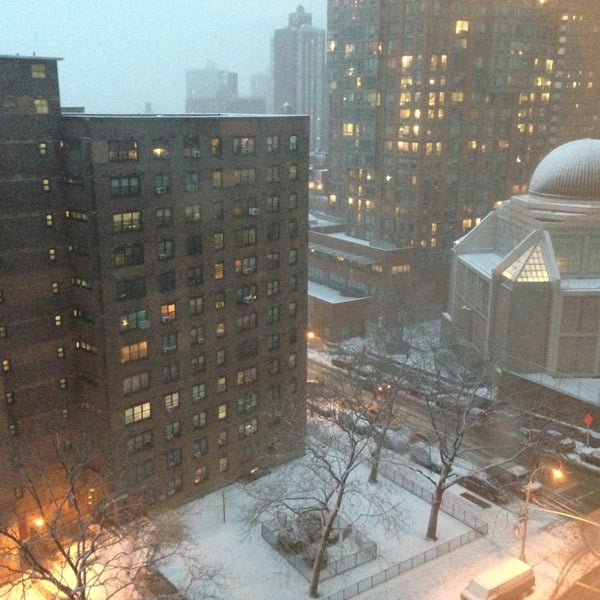 LIM College - 1760 Residence Hall - College Residence Hall in New York