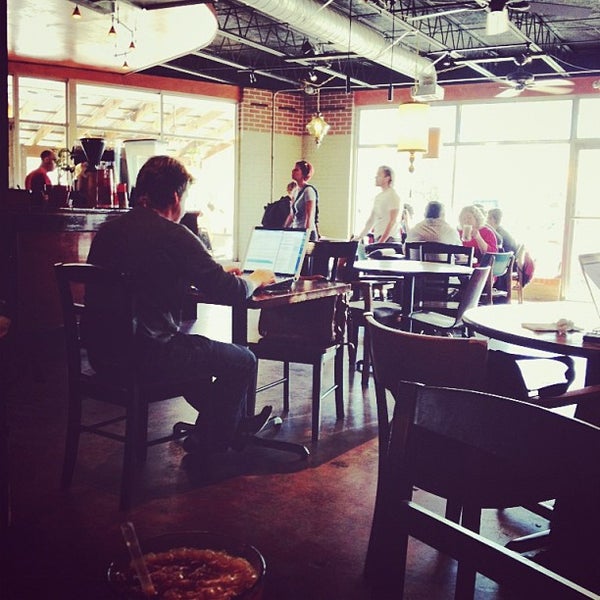 Epoch Coffee - North Loop - 130 tips