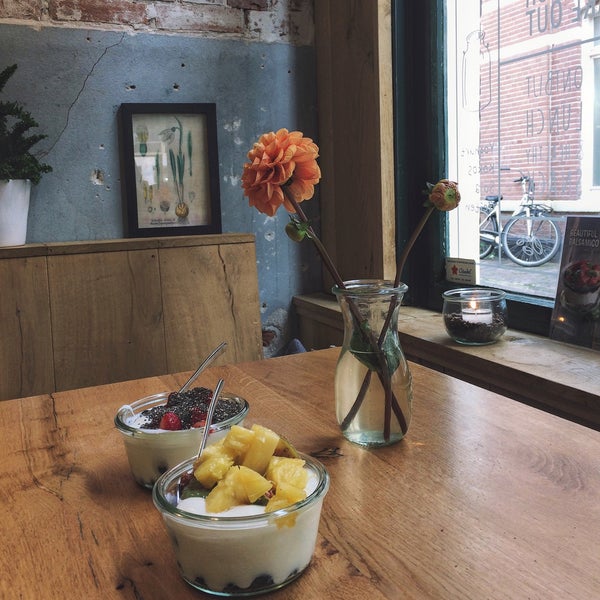 Yoghurt Barn - Frozen Yogurt Shop in Haarlem