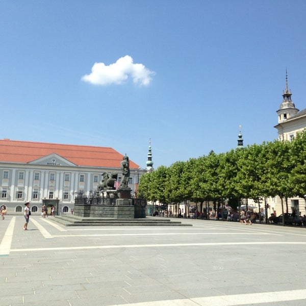 Neuer Platz - Neuer Platz