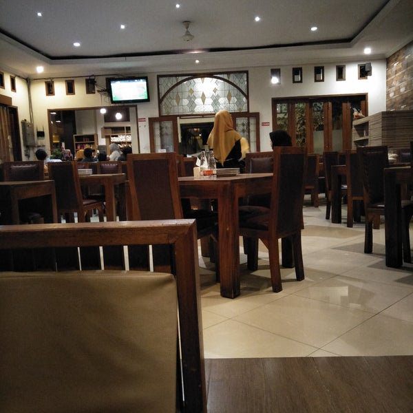 Rumah Makan Cibiuk Soekarno Hatta - 10 tips from 297 visitors