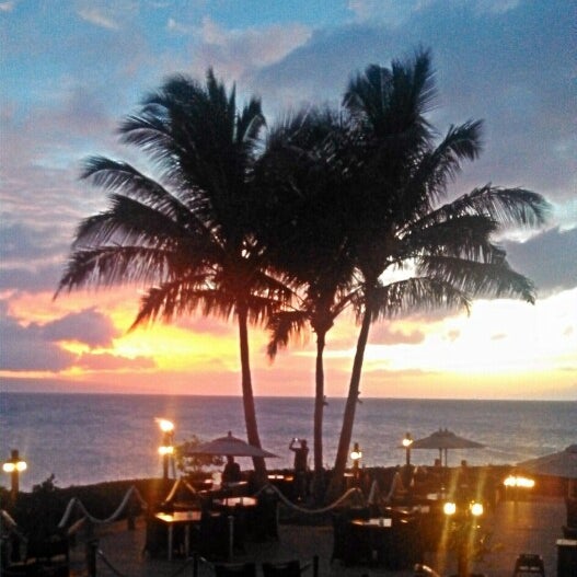 Merriman's - 1 Bay Club Pl