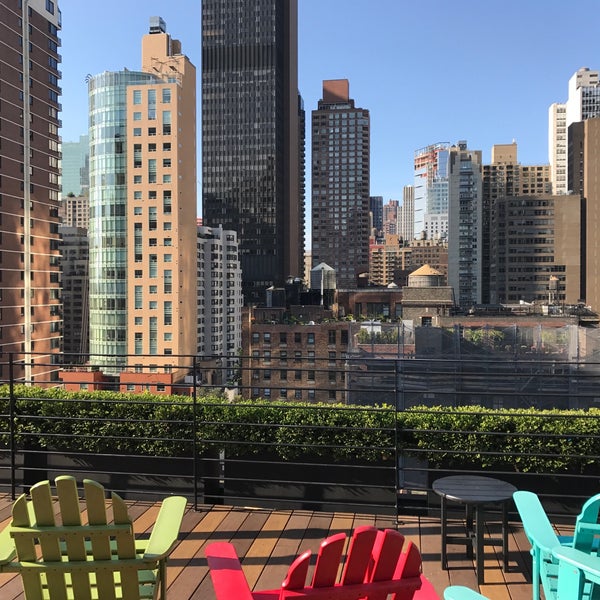 The Pod Hotel's Rooftop Terrace - Roof Deck in Turtle Bay