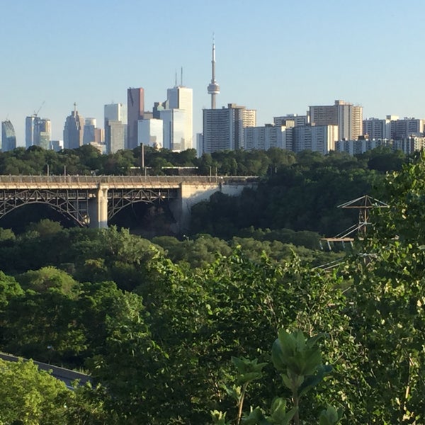 Chester Hill Rd Lookout - Toronto, ON