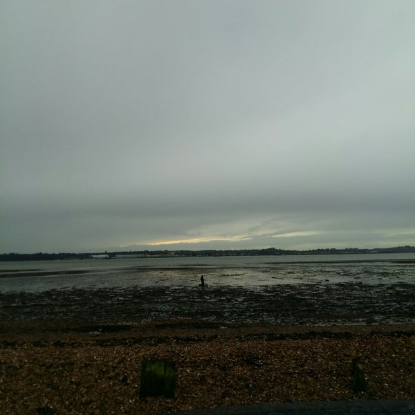 Weston Shore - Beach in Weston