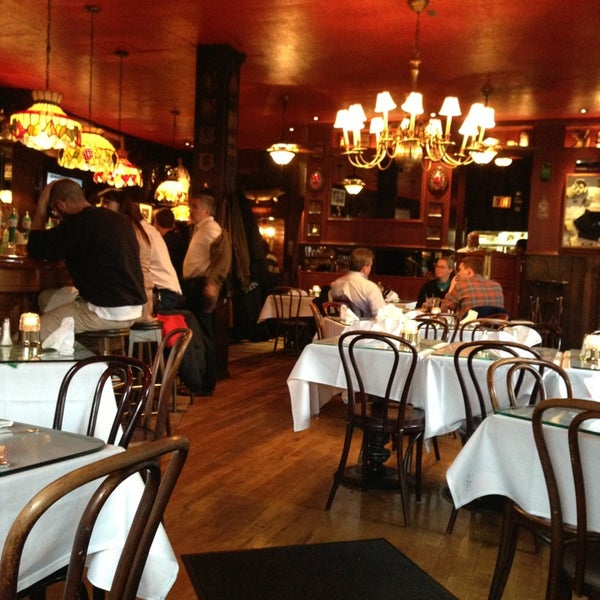 Martin's Tavern - Georgetown - 1264 Wisconsin Ave NW