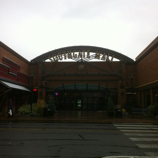 Southgate Mall - Shopping Mall in Southgate Triangle