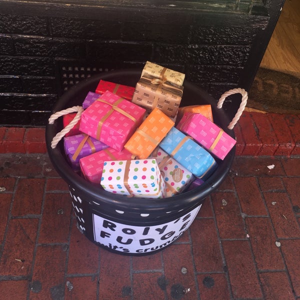 Roly's Fudge pantry - Dessert Shop in North Laine