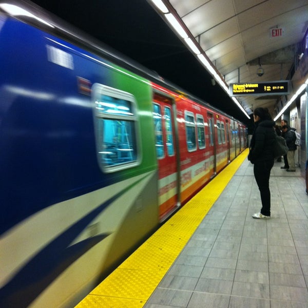 Vancouver City Centre SkyTrain Station - Financial District - Vancouver, BC