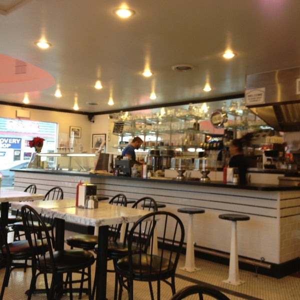 Mary Lou's Milk Bottle - 13 tips from 230 visitors