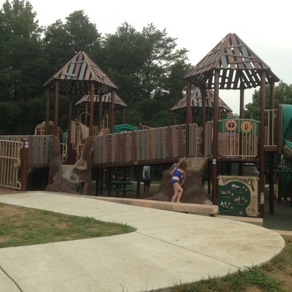 Photos at Lee District Park - Alexandria, VA