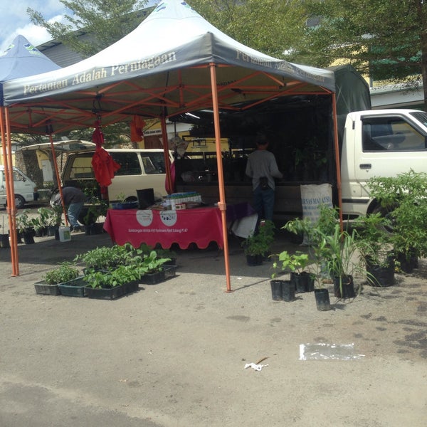 Pekan Parit Raja - 9 tips from 2358 visitors