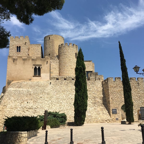 El Castell De Castellet - La Gornal, Cataluña