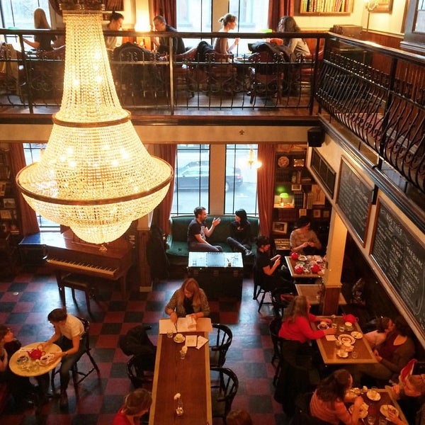 Photos at Salon de thé Cardinal / Cardinal Tea Room - Mile-End ...