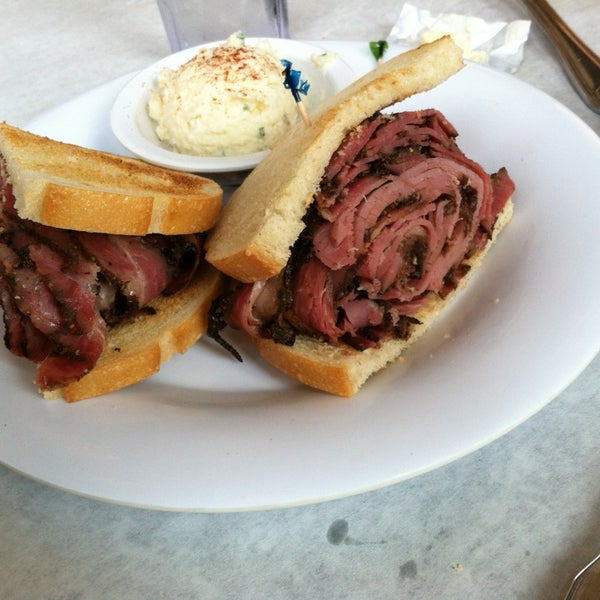 Milton's Deli - North City - Del Mar, CA