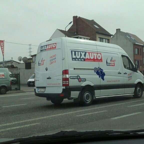 Luxauto - Automotive Shop in Gent