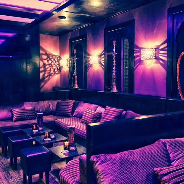 Deuces Shisha Lounge - Hookah Bar in Innere Stadt
