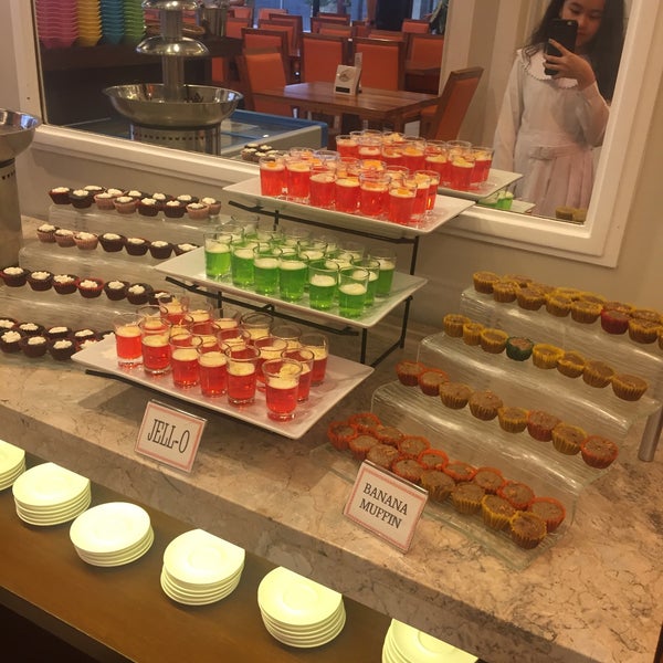 Hapag Restaurant and Event Place - Buffet in Baliuag