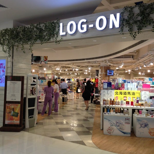 LOG-ON - Kwun Tong, Hong Kong - 3 tips