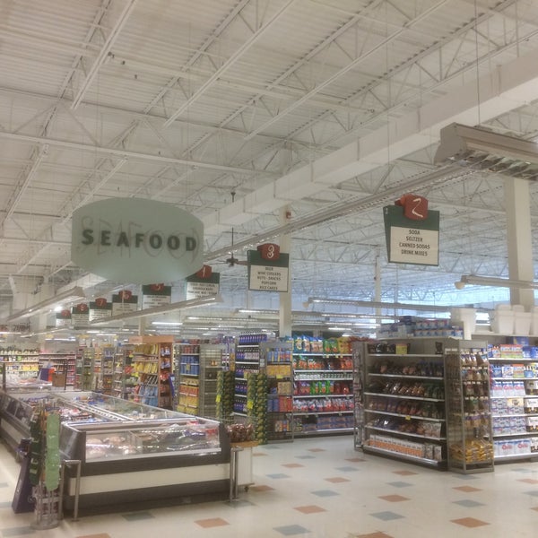 Waldbaum's (Now Closed) - Supermarket in Riverhead