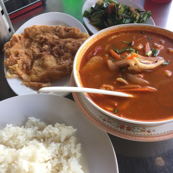 Mee Mee Authentic Thai - Thai Restaurant in Padang Besar