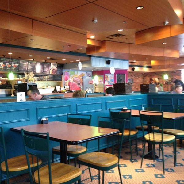 Williams Fresh Cafe - Burlington, ON