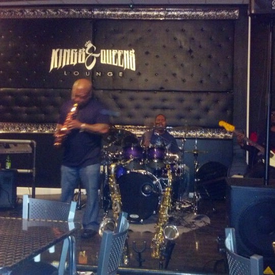 Kings And Queens Lounge - Bar