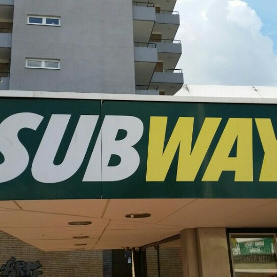 SUBWAY® - Sandwich Place