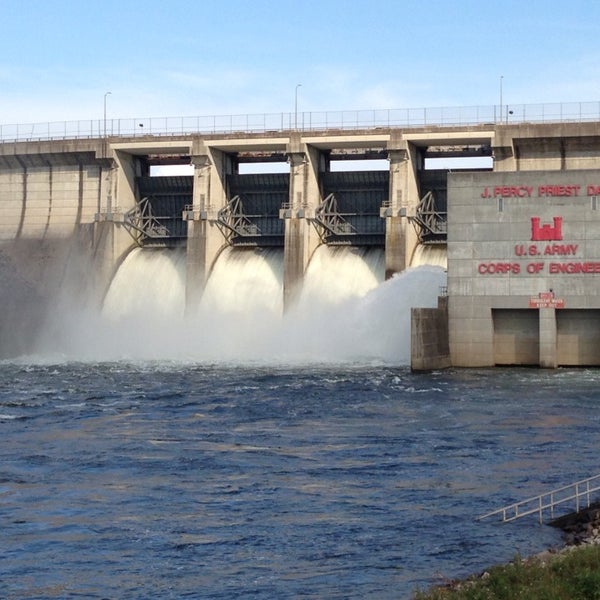 J. Percy Priest Dam - Lake in Nashville