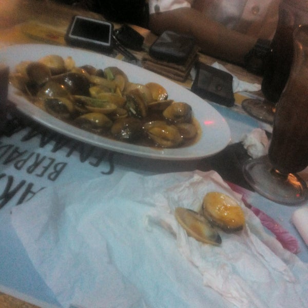 Restoran KST (Ikan Bakar) - Seafood Restaurant in Kota Bharu