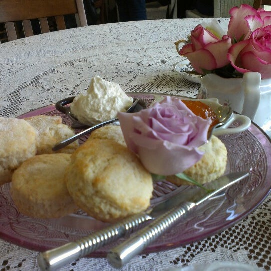 Eddison & Melrose - Tea Room